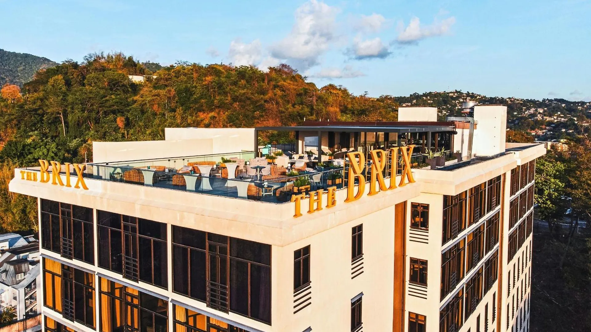 The Brix Autograph Collection Hotel Belmont: 4 star Hotel with a ...